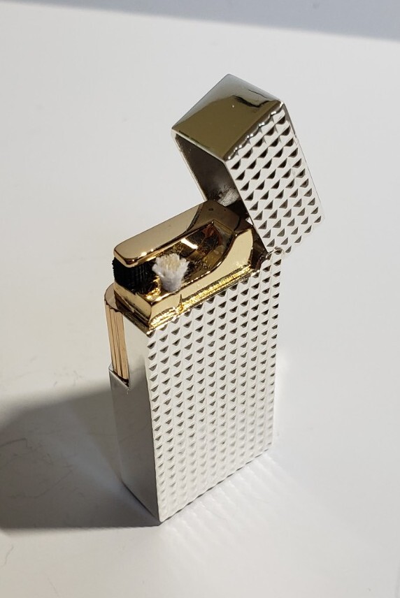 VINTAGE RETRO STYLE ROLLER LIGHTER Classic Retro Fuel Saving Lighter O ...