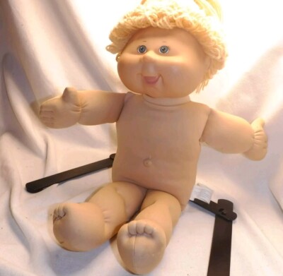 1983 Cabbage Patch Baby Doll by Xavier Roberts w/ Black Signature ...