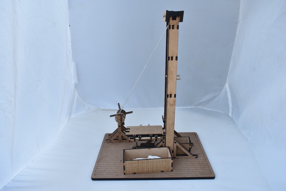 WORKING FRENCH REVOLUTION GUILLOTINE MODEL KIT | eBay