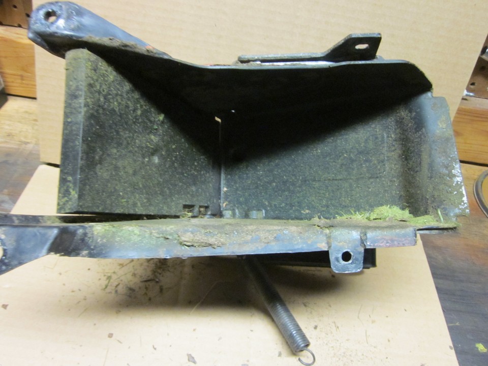 Toro Model 20666 Used Grass Door Assembly As Shown Ships Fast W ...