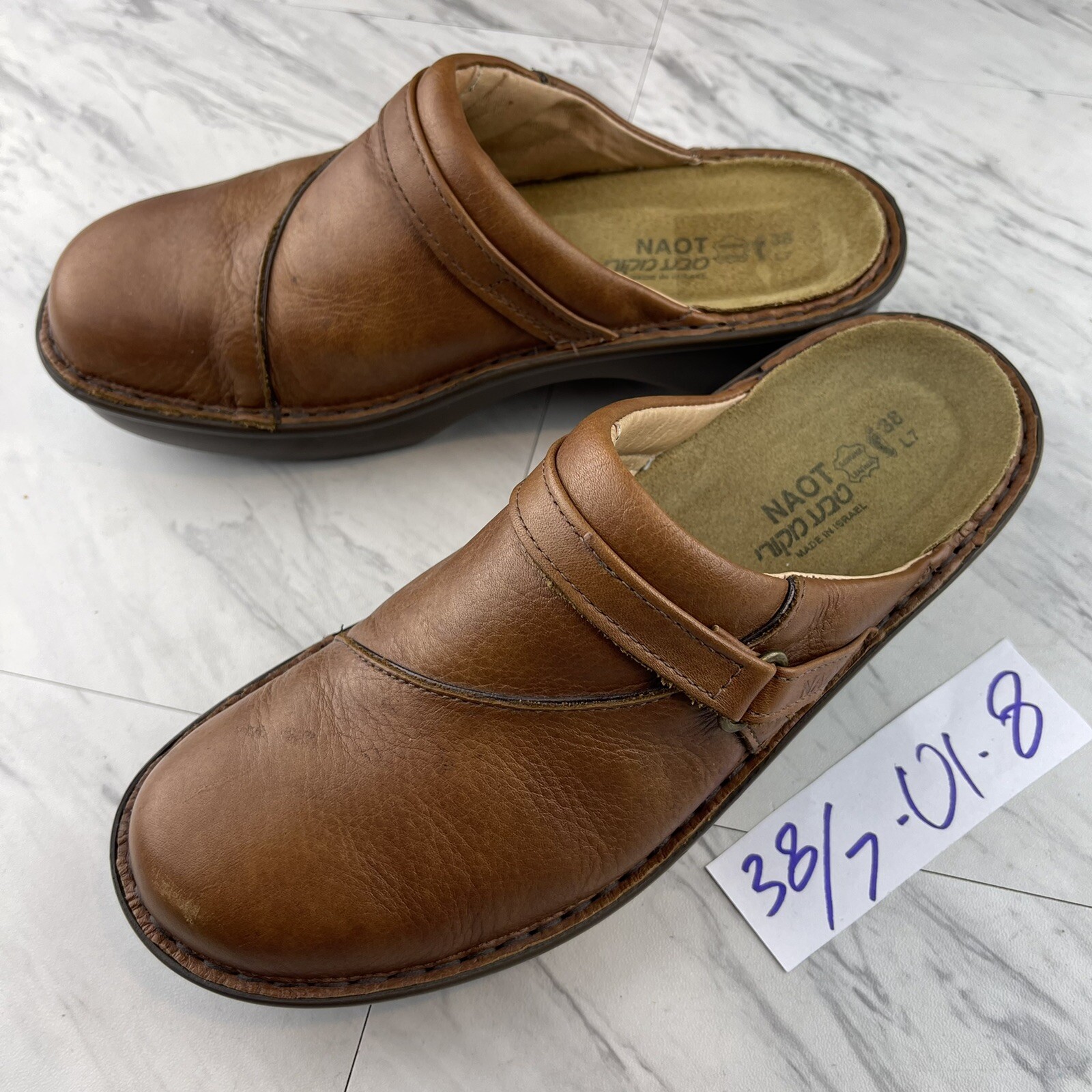 •Clogs NAOT Brown Leather Cushion Comfort buckle trim… - Gem