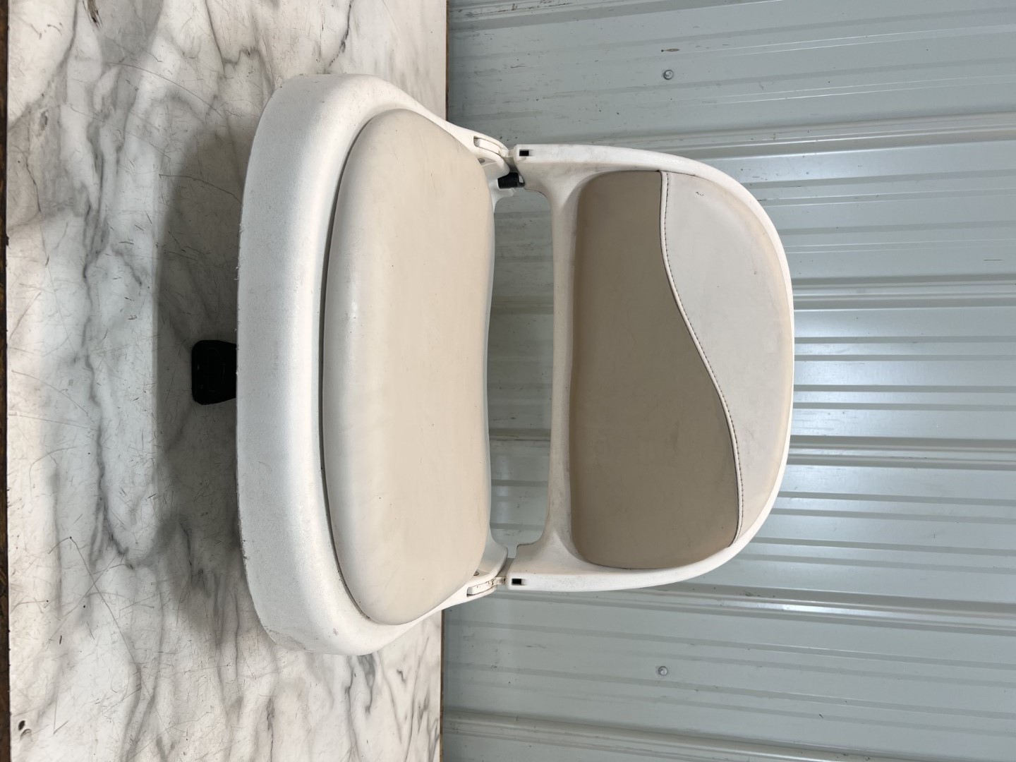 05 Hurricane Fun Deck GS 202 Boat Captains chair seat | eBay