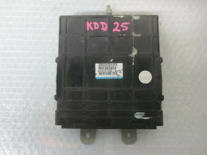 2000 Montero Sport Engine Components