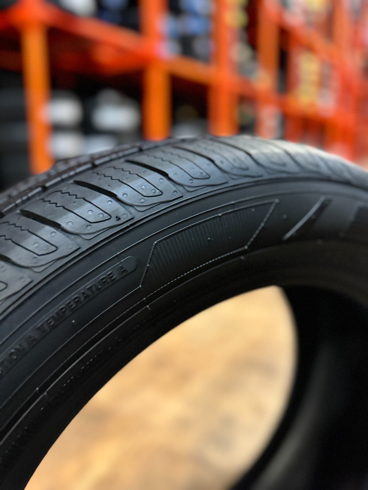 4 NEW 255/60R20 CROSSWIND H/T2 113T XL ALLSEASON HIGHWAY TIRE 255 60 20 ...