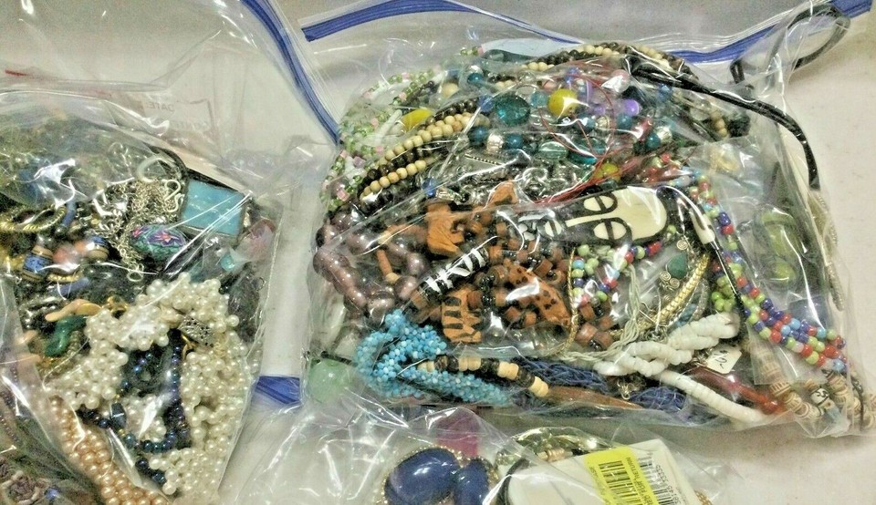 Vintage New Jewelry Pound Bag Lot Scrap Junk Chains Beads Brooch ...
