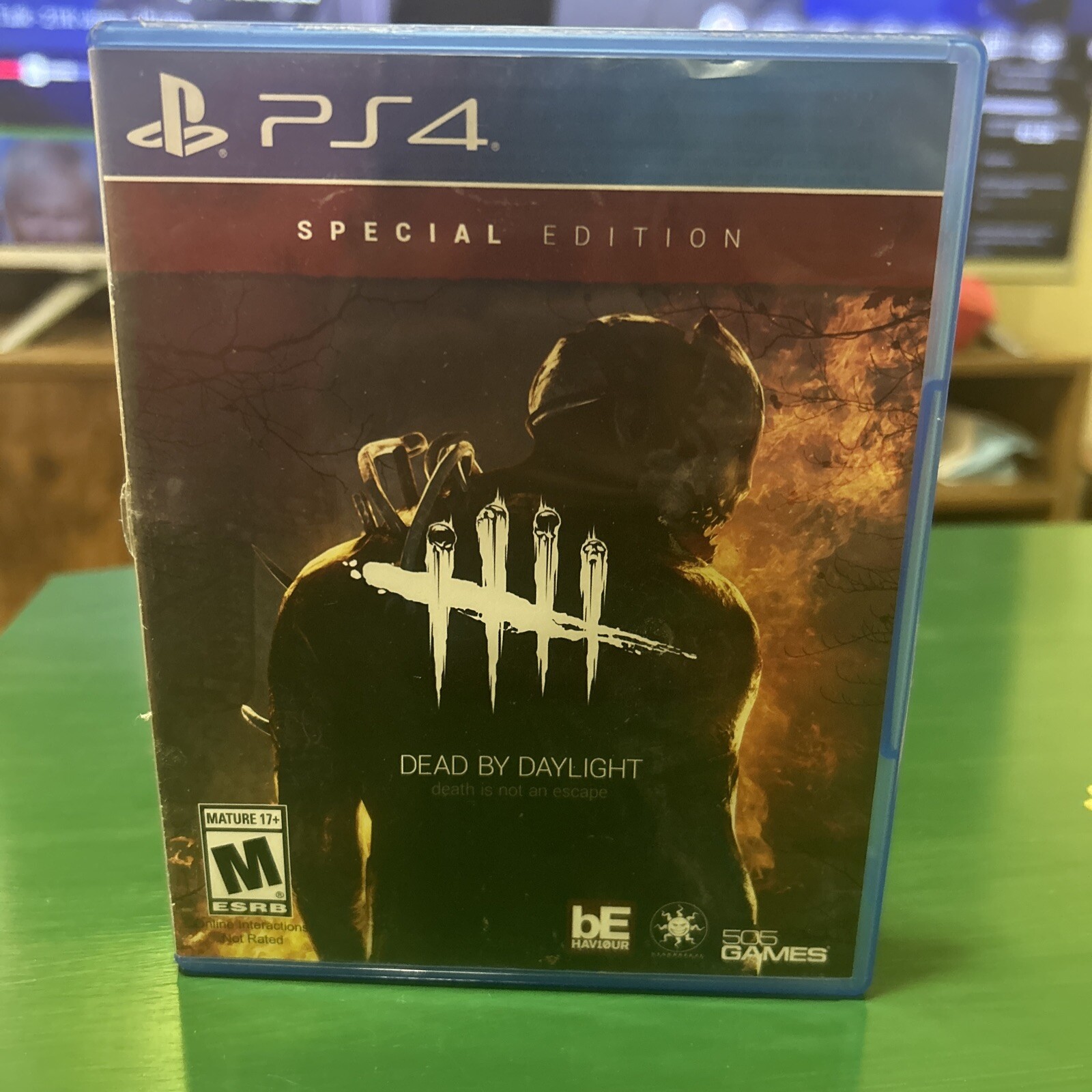 Dead By Daylight Special Edition - Sony PlayStation 4 (USED)