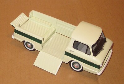 RESIN 1961 CHEVY CORVAIR RAMPSIDE PICKUP 1/25 PRO-BUILT/PAINTED MODEL ...