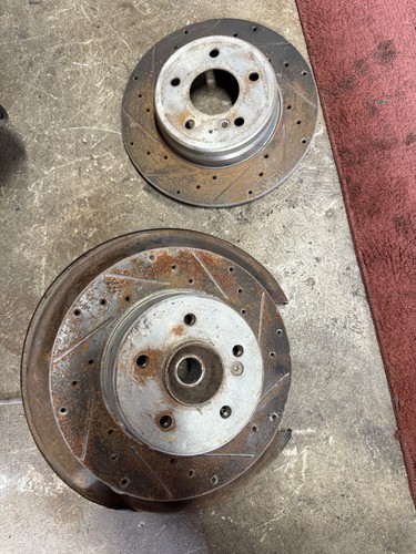 W208 Rear Left Wheel Bearing Carrier Assembly + Rear Left & Right ...