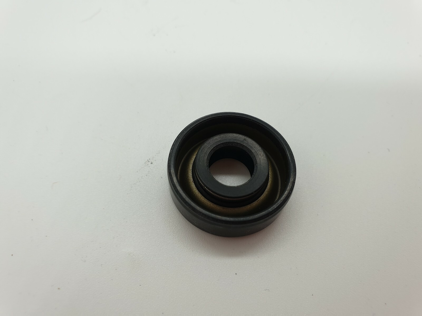 GEARBOX DRIVE SHAFT OIL SEAL MERCURY MARINER OUTBOARD 4HP 5HP 2STROKE ...