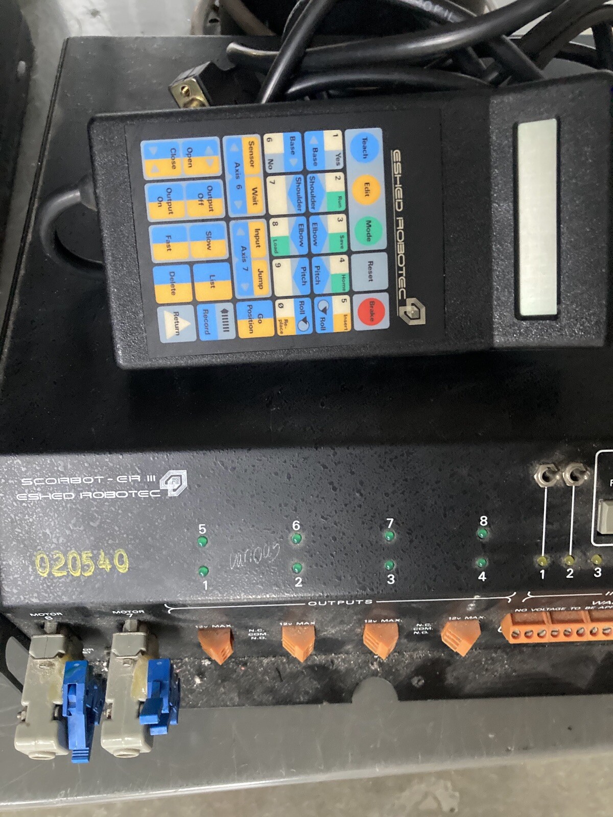 SCORBOT-ER III Eshed Robotec Robotic Arm Robot W/ controller, Pendant ...