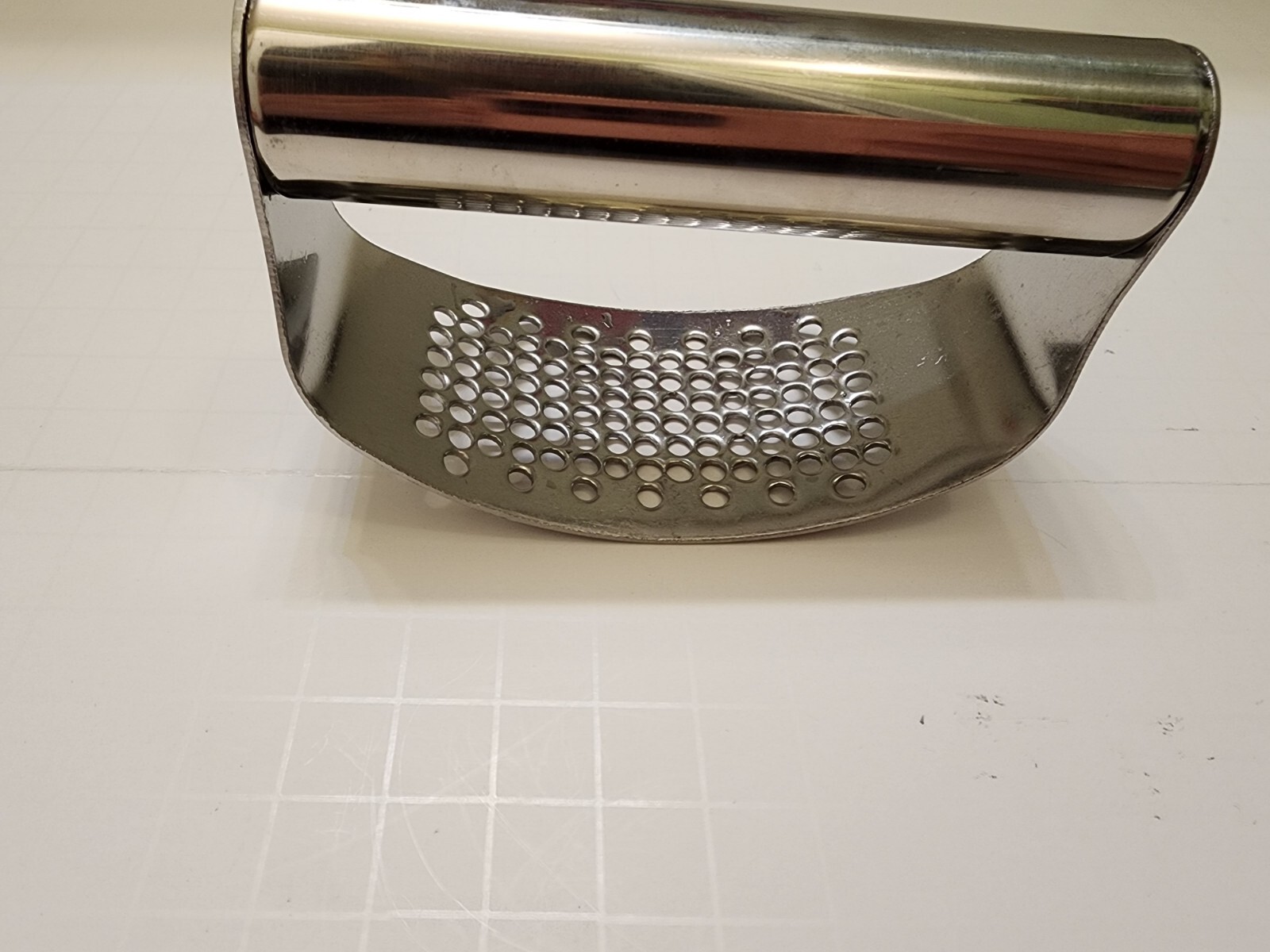 New Stainless Steel Garlic Press Rocker Garlic Smasher. Fast Free ...