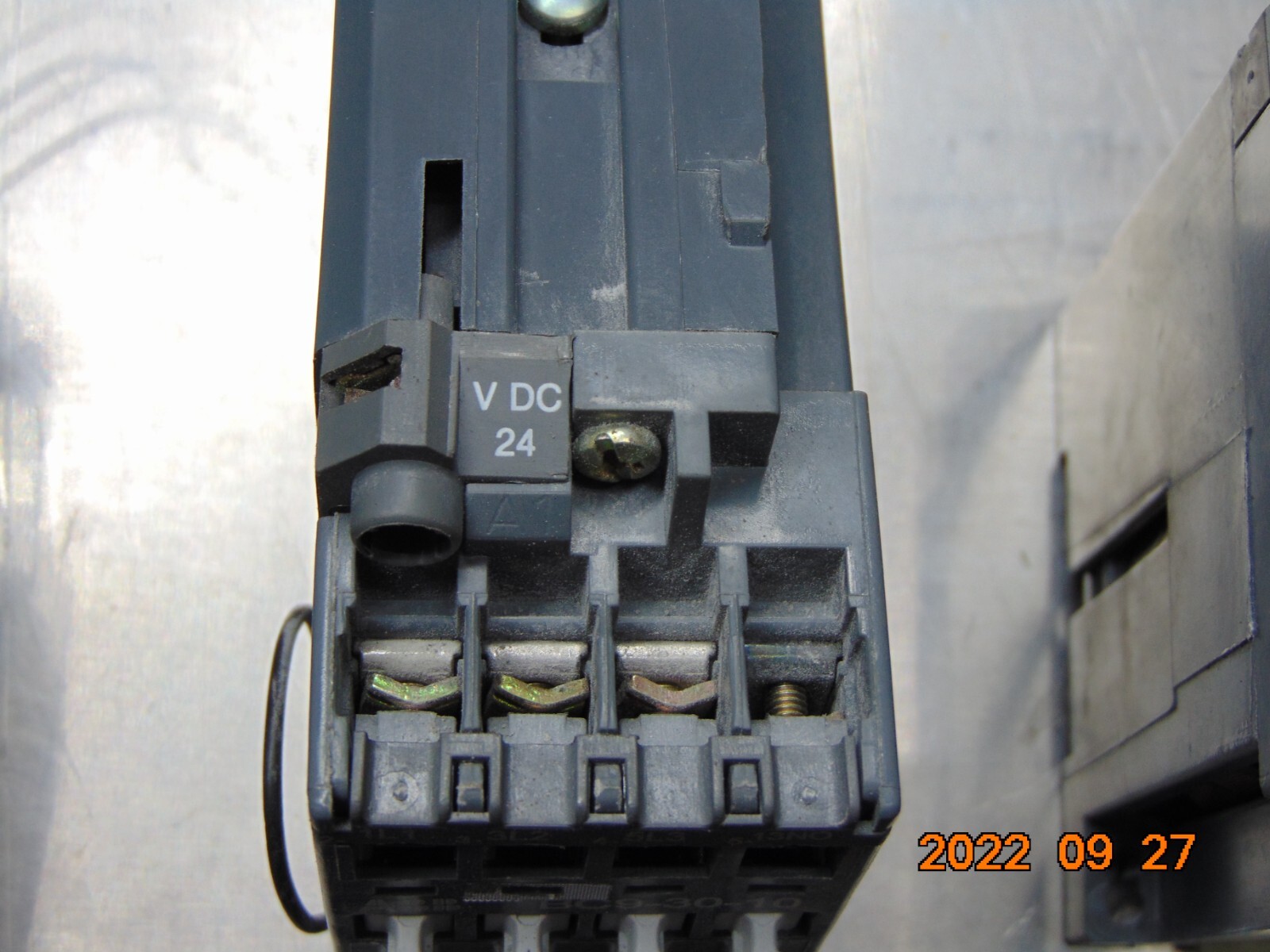 ABB CONTACTOR BC9-30-10 24V COIL BC93010 | eBay