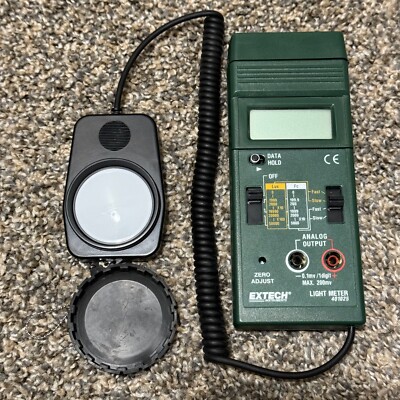 Light & Lux Meters - Foot Candles Light