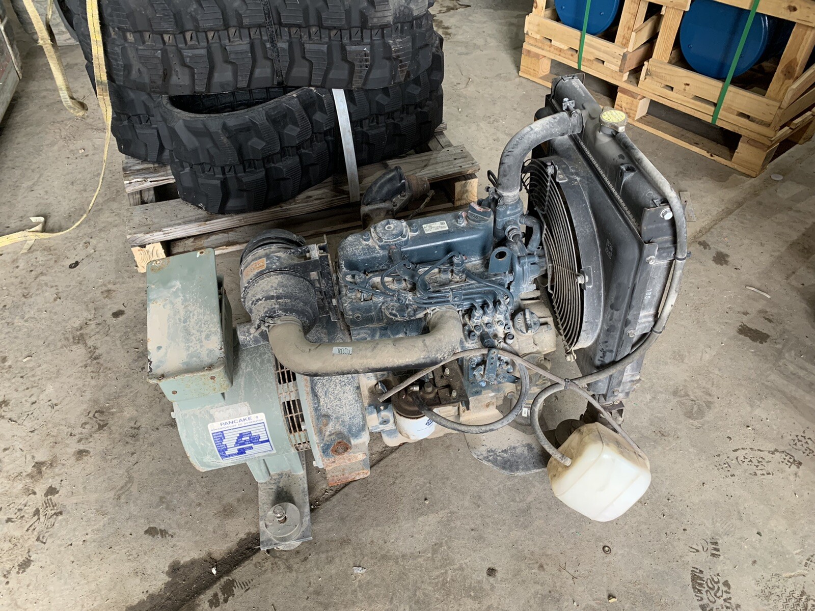 Kubota D1105 Diesel Engine Radiator Terex Light Tower Wacker Doosan ...