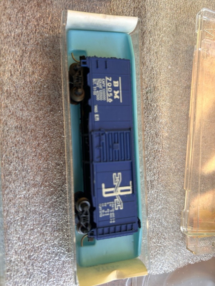 Lot Of Box Cars With Kadee Couplers | eBay