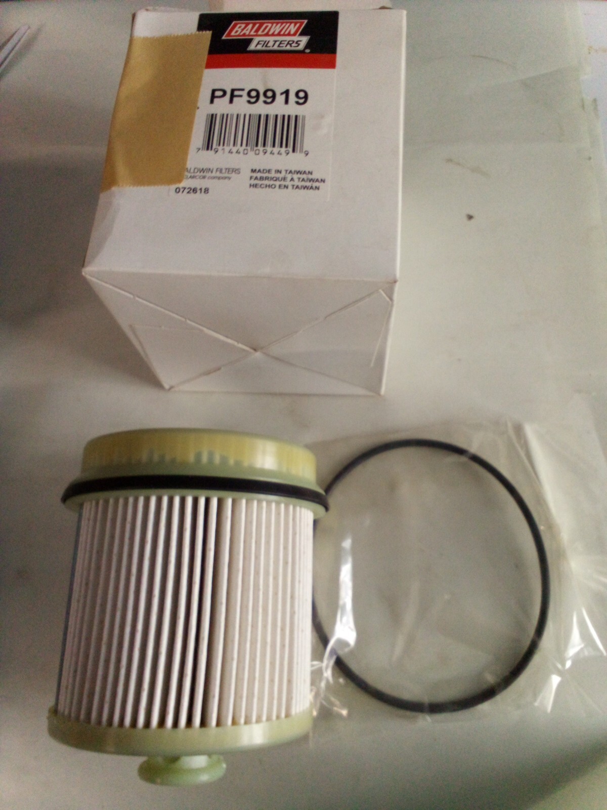 ISUZU 92956471 - Fuel filter cross reference