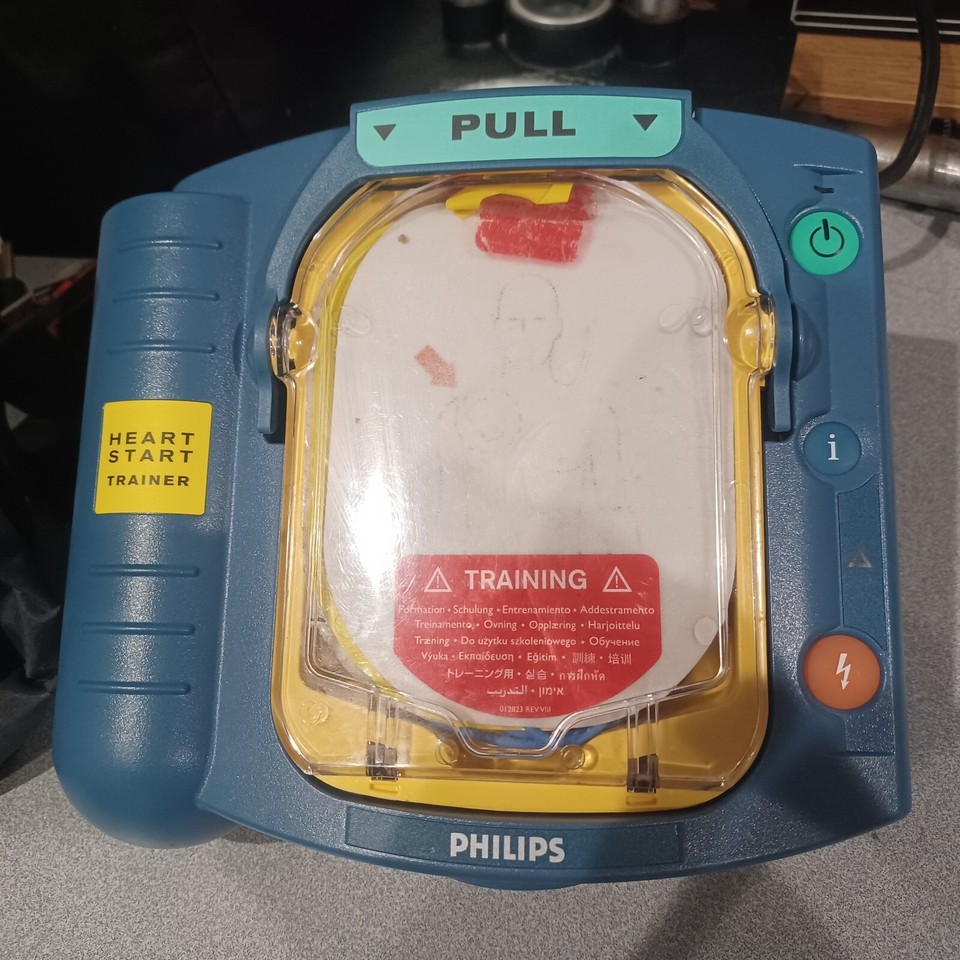 Philips HeartStart TRAINER HS1 AED SIMULATOR M5085A-ABA TRAINING used ...