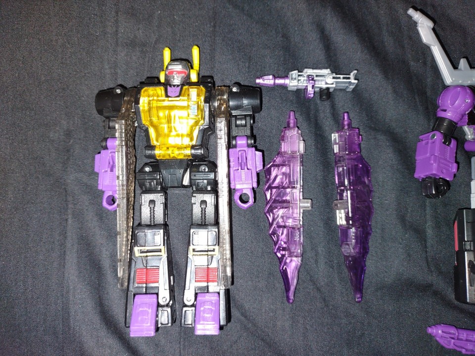 Transformers Legacy Insecticons Lot Shrapnel Kickback Bombshell Mint ...