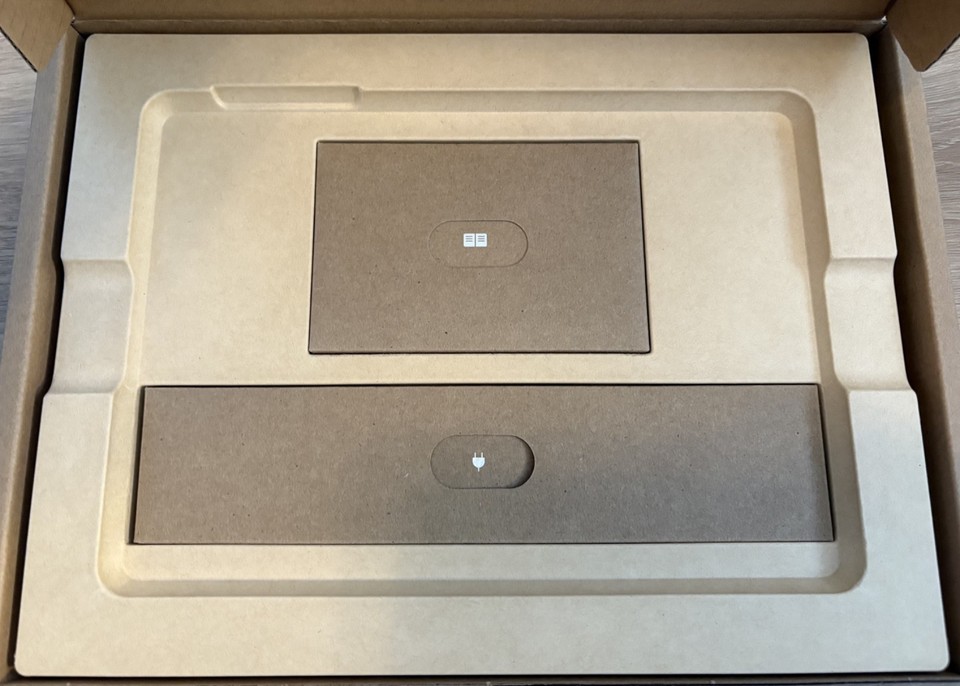 Microsoft Surface Go 4 N200 10.5" 8GB Ram 128GB eUFS Model 2067 Windows ...