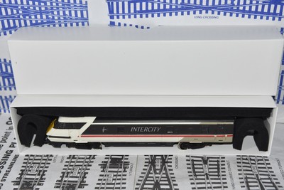 Hornby Class 82 Intercity Swallow Livery 125. DVT Dummy Car "82205 ...