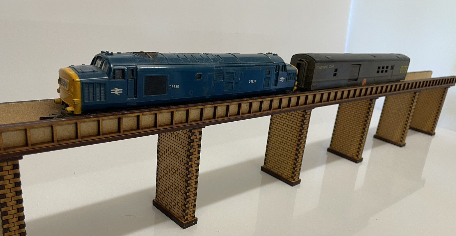 770mm Railway Girder Bridge Model Kit Inc Piers. OO Gauge Train Scenery ...