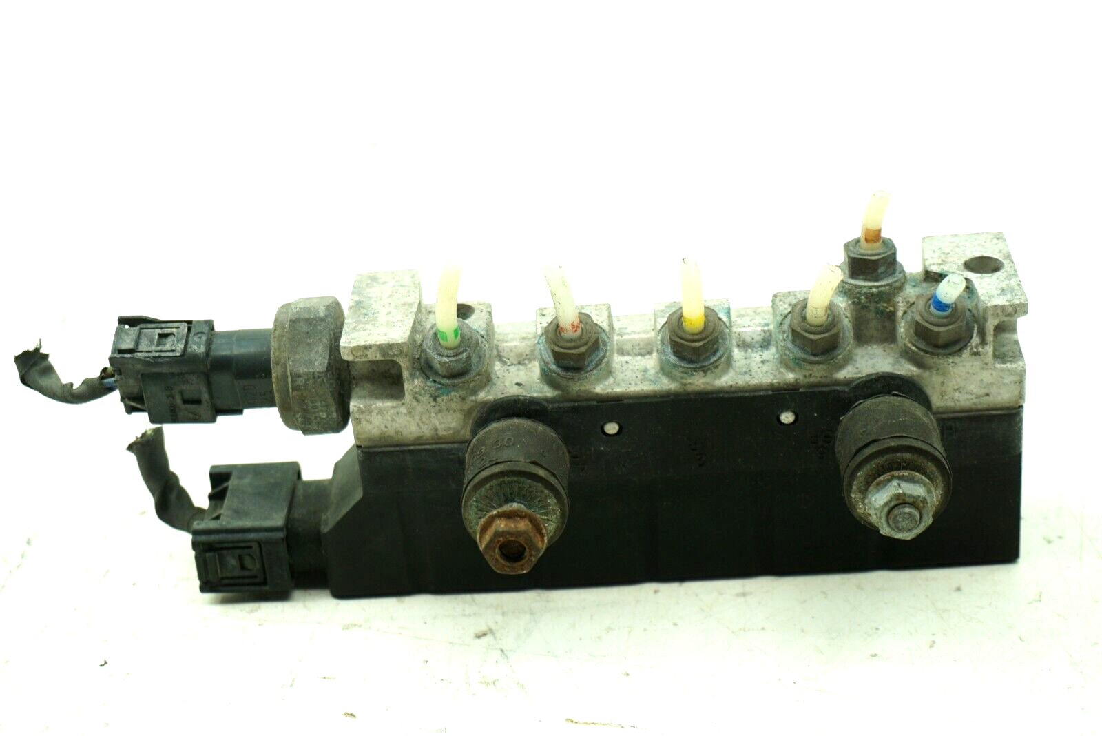 2003-2006 Mercedes-Benz S500 W220 Air Airmatic Suspension Valve ...