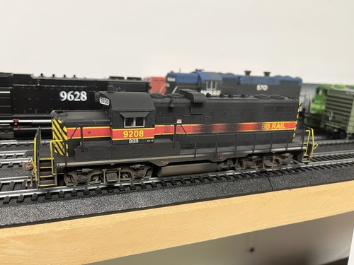 Intermountain HO GP10 BB Rail 9208 Ex Iowa Interstate Custom Weathered ...