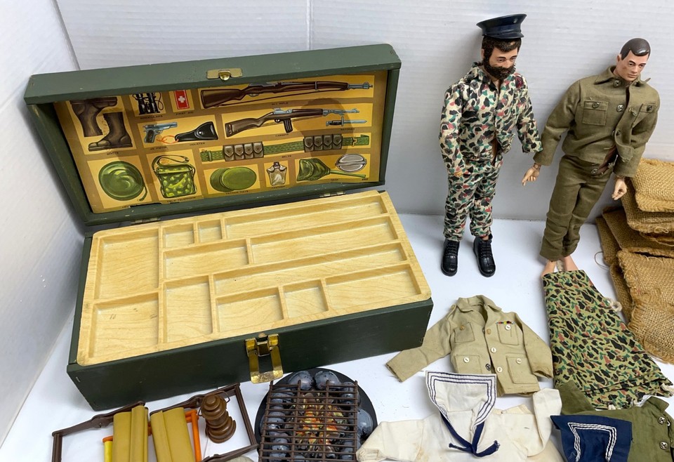 TWO VINTAGE ORIGINAL HASBRO 12 INCH GI JOE ACTION FIGURES, LOCKER ...