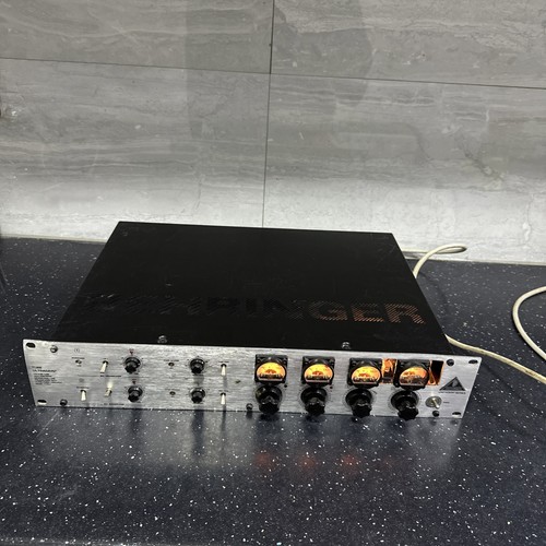 BEHRINGER T1953 ULTRAGAIN TUBE MIC PREAMPLIFIER - NOT FULLY TESTED ...