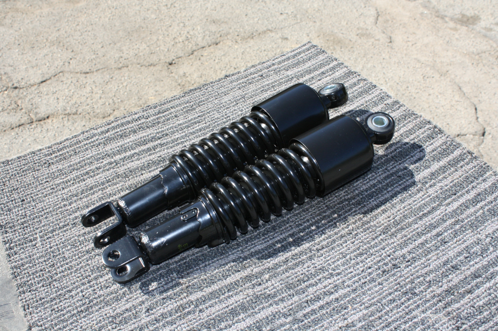 NEW Shorty Bobber 11.4" short shocks ALL BLACK eye clevis 11" bobber ...