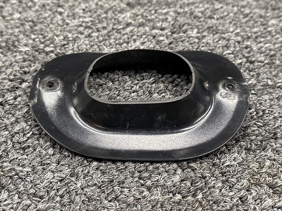69669-115 (Alt: 35507-002) Piper PA28-181 Pitot Static Drain Cover ...