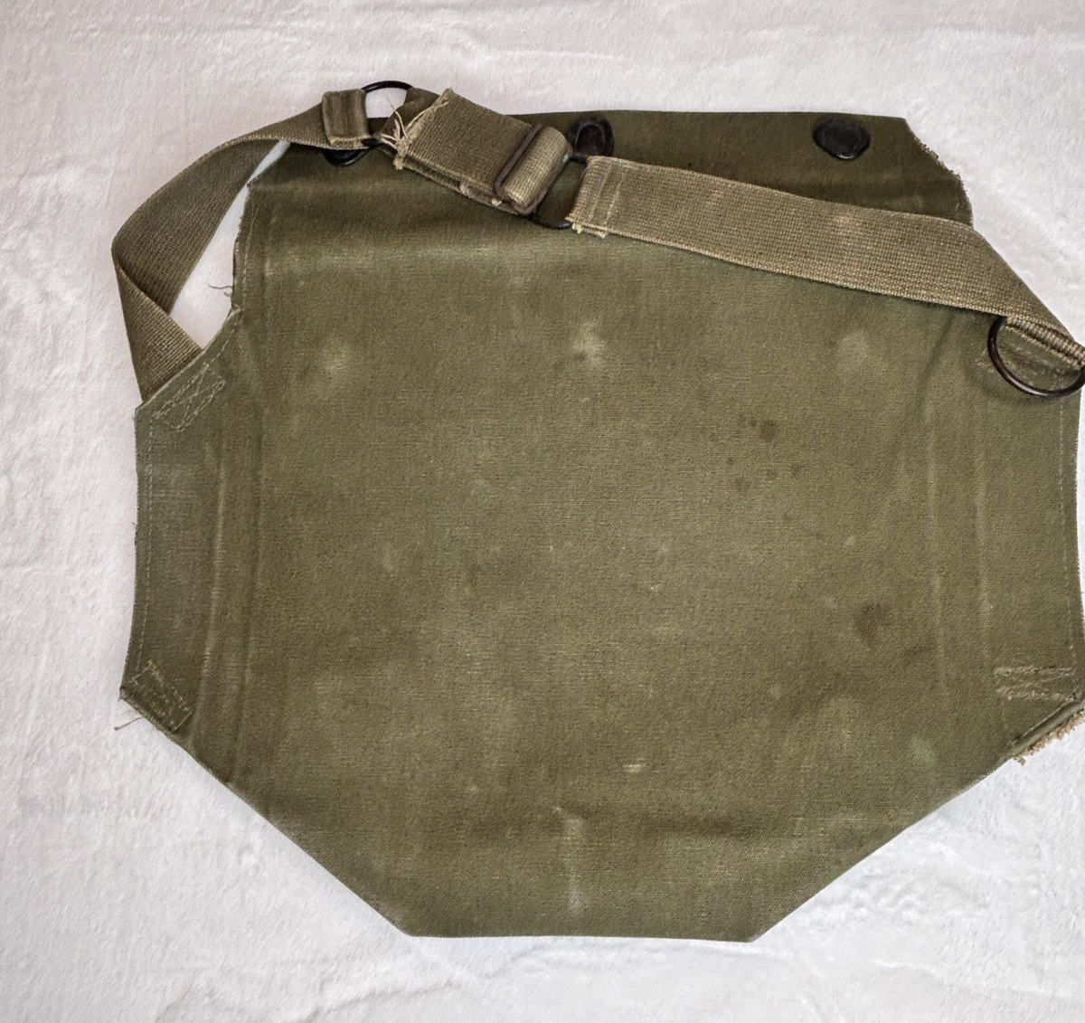 Vintage Post WWII Era Gas Mask Carrier Bag M9 Snaps Strap Logo FLAW AS ...