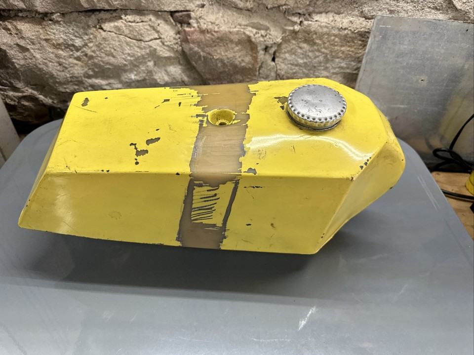 Vintage Mx Maico Plastic Fuel Gas Tank Ahrma Pvmx Coffin Tank AW 250 ...