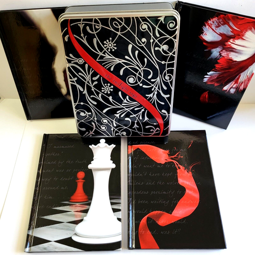 The Twilight Saga Journals Set of 4 Books in a Collector Tin Unsealed ...