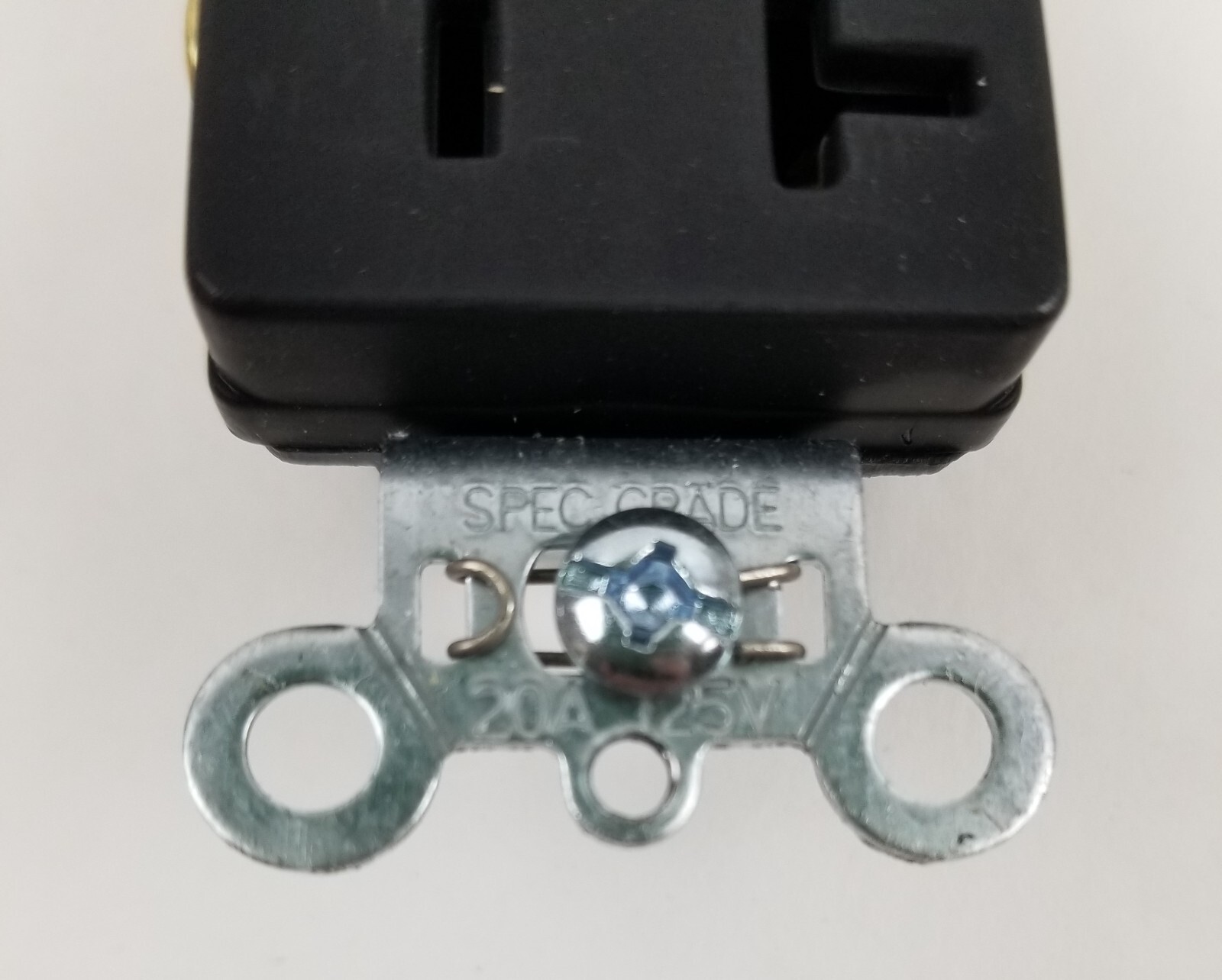 10 Pass & Seymour Legrand 26352-BK Duplex Receptacle Black 20amp 125V ...