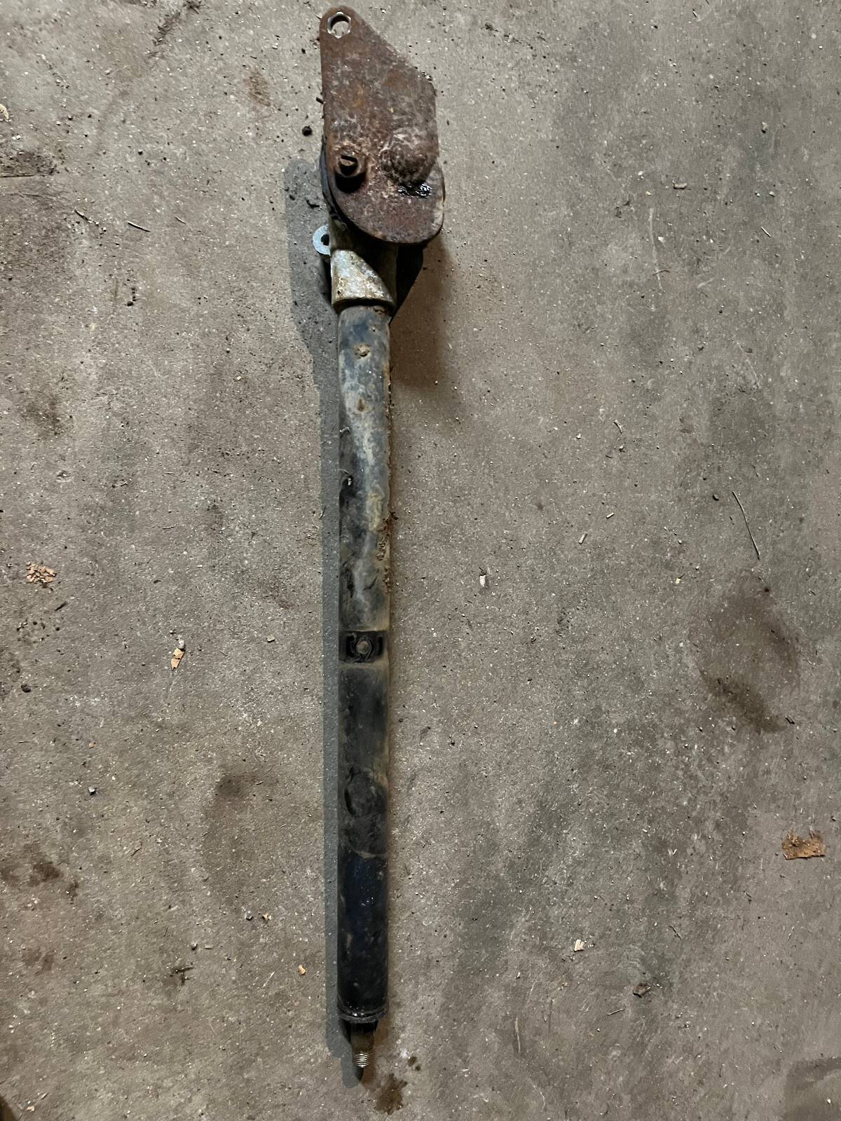 John Deere 110 112 210 212 214 216 steering column | eBay