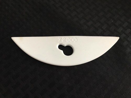 Lab PTFE Stirrer Blade Half Moon Shape 19mm for 72000mL Flasks 71/60 7 ...