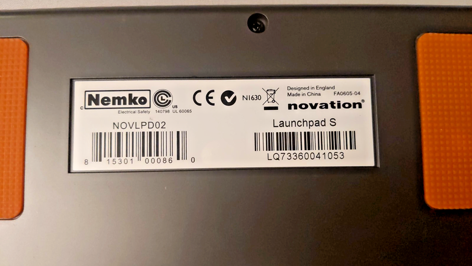 Novation Launchpad S - MIDI Pad Controller; für Ableton Live o. Renoise ...