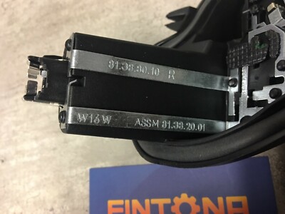 REAR RIGHT DRIVER SIDE TAIL LIGHT LAMP BULB HOLDER 39001578 FOR ...