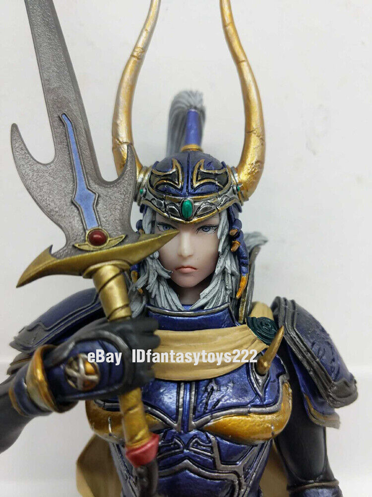 FF12 Warrior of Light Bust Model Statue Figures Decorative Ornaments In ...