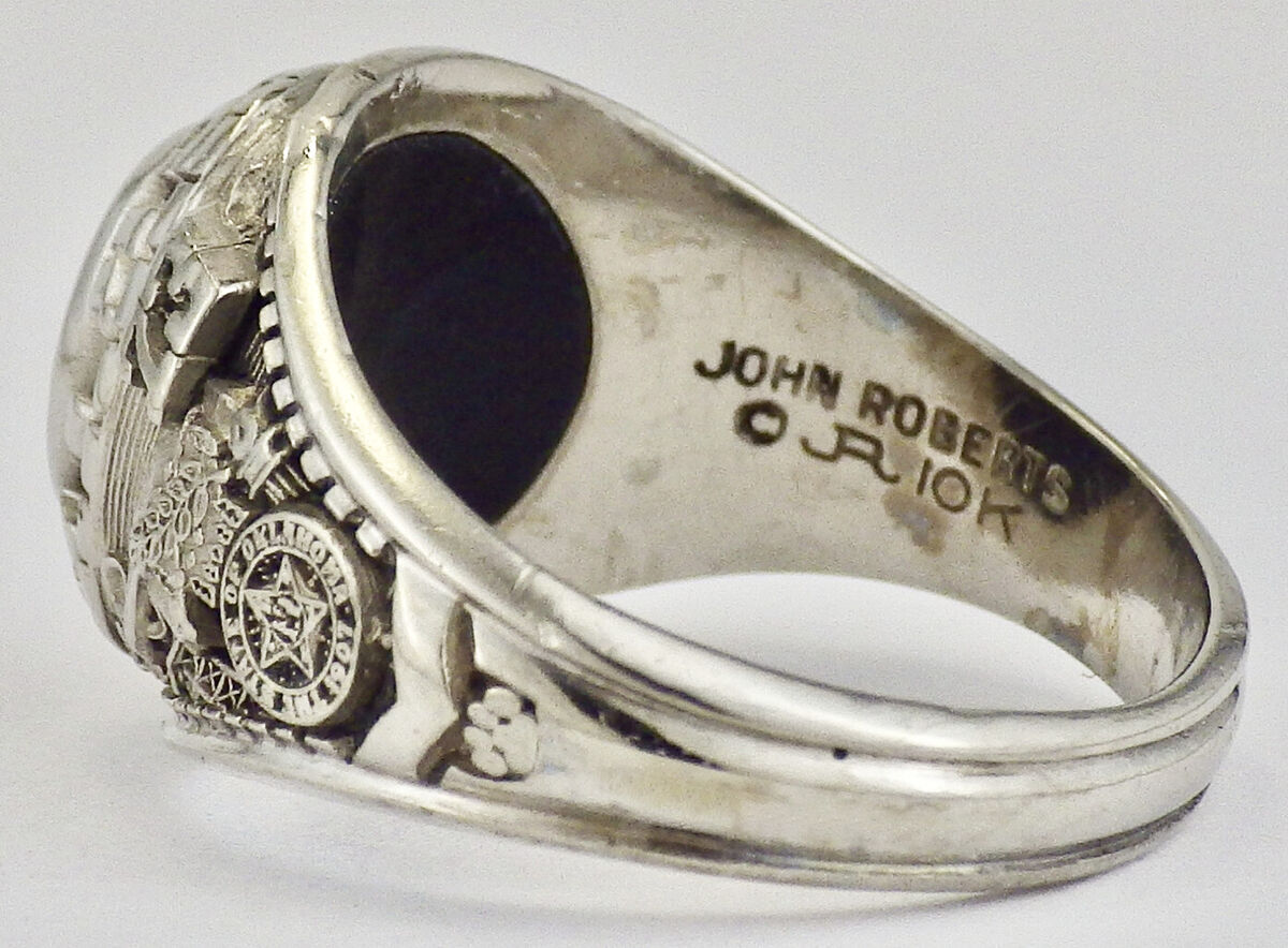 Vintage 10K White Gold John Roberts 1973 Oklahoma Erick High Vintage 10K White Gold John Roberts 1973 Oklahoma Erick High