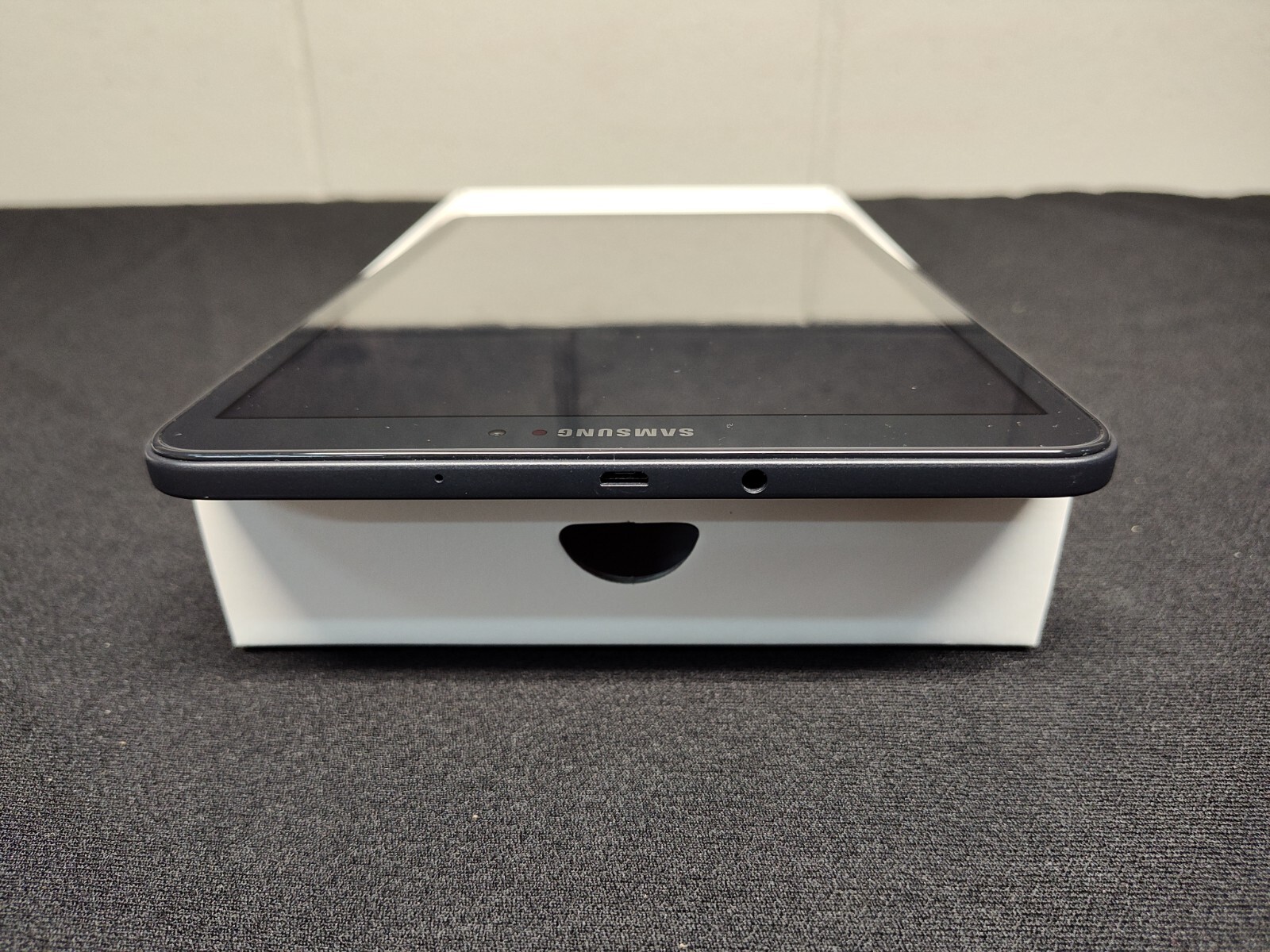 Samsung Galaxy SM-T580 16GB Tablet | eBay