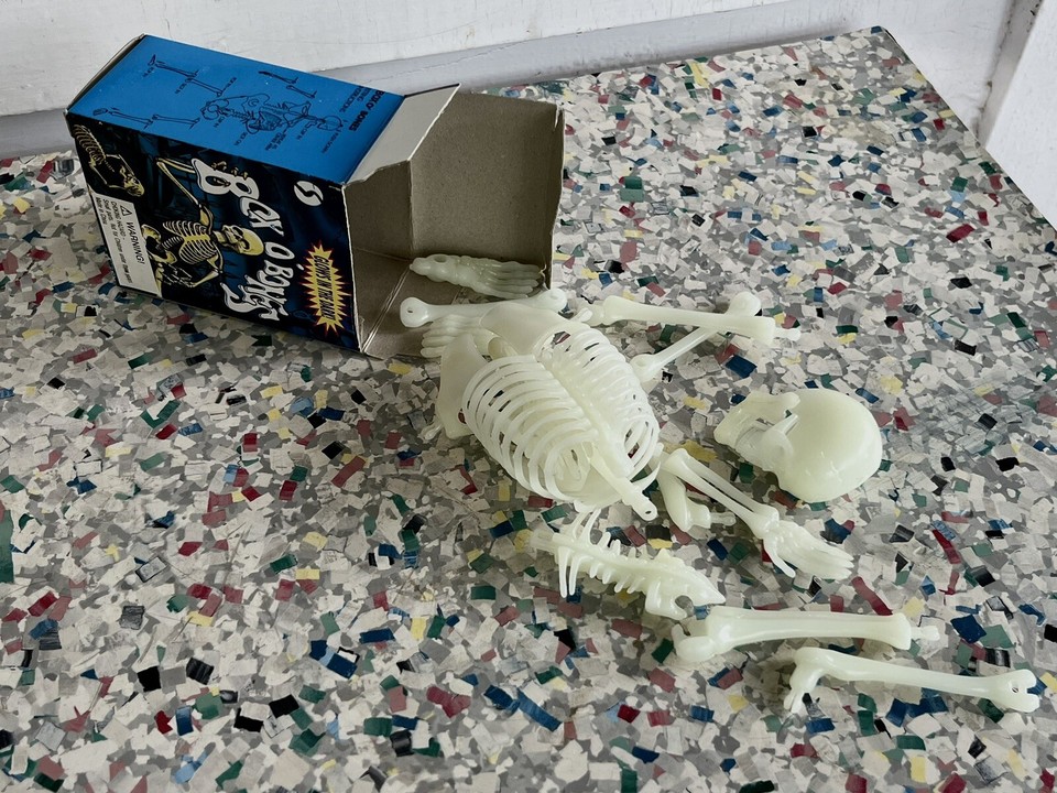 Vintage Box O Bones Skeleton Action Figure Model Glow in the dark NOS ...
