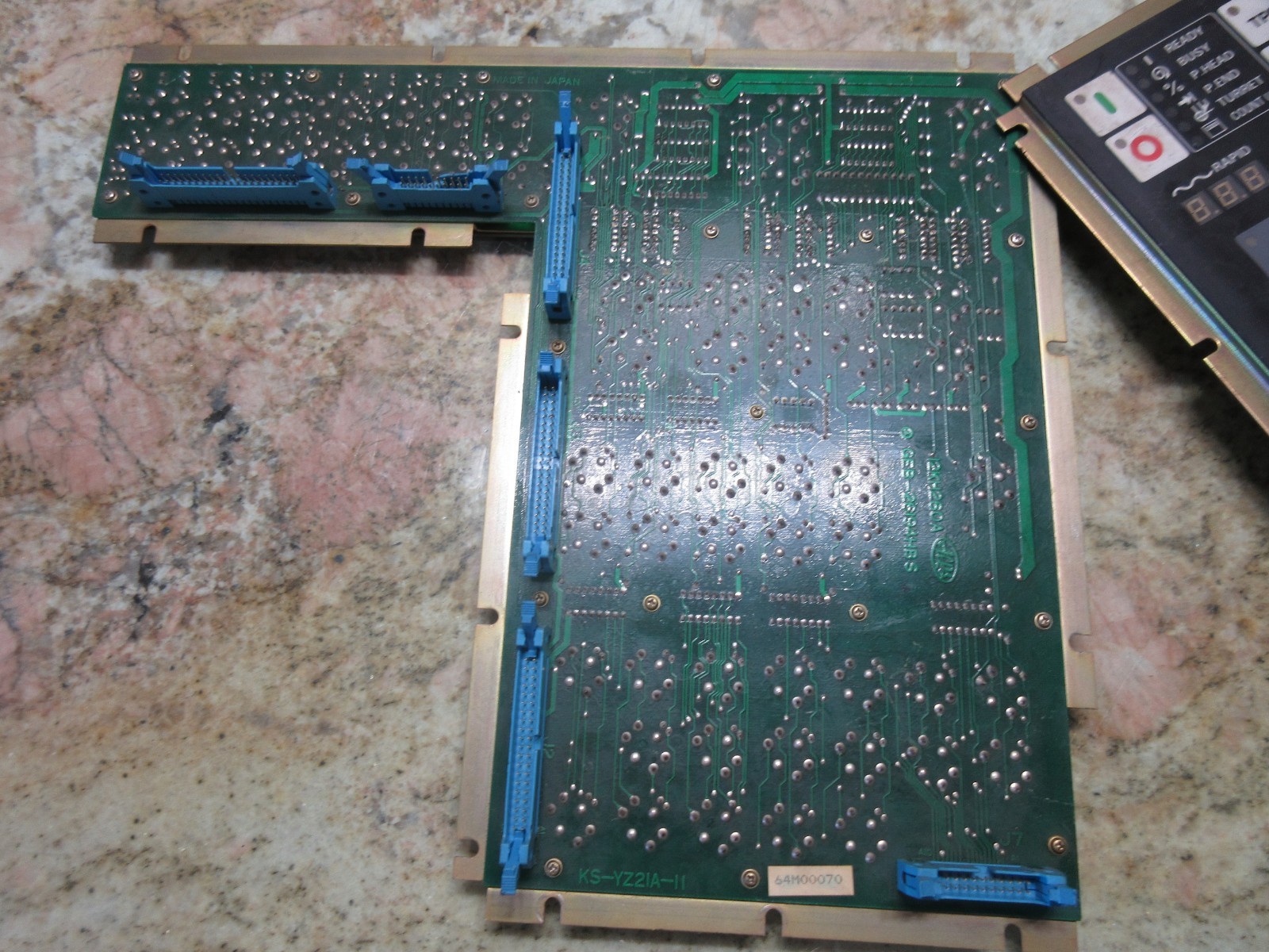 MITSUBISHI MAZAK MAIN OPERATOR CONTROL KS-YZ21A-11-2 CONTROL PANEL KS ...