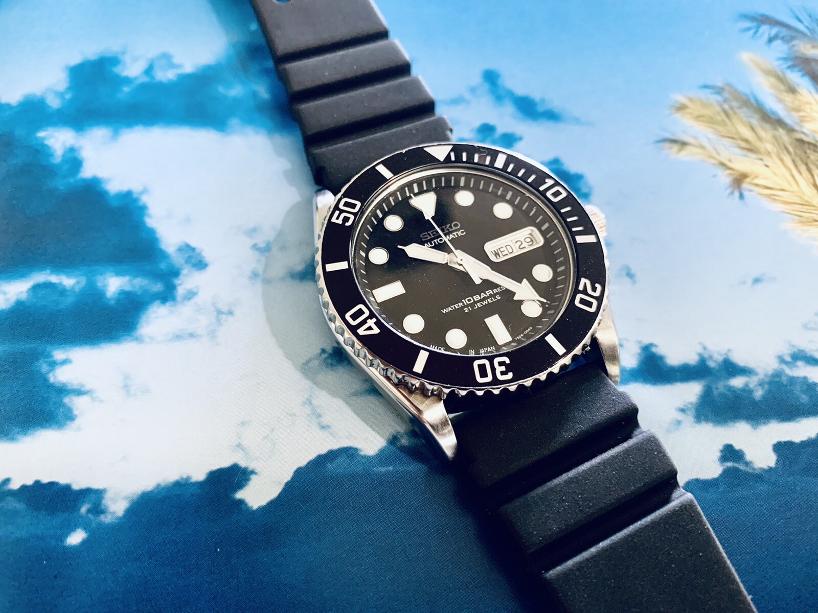 Seiko+Men%27s+Black+Watch+-+SKX031J for sale online | eBay