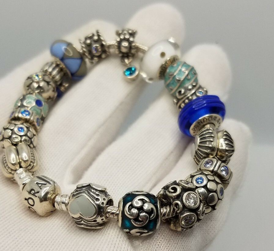 Pandora Bracelet Size 7 Inch 19 Authentic Charms Sterling Silver Ladys ...