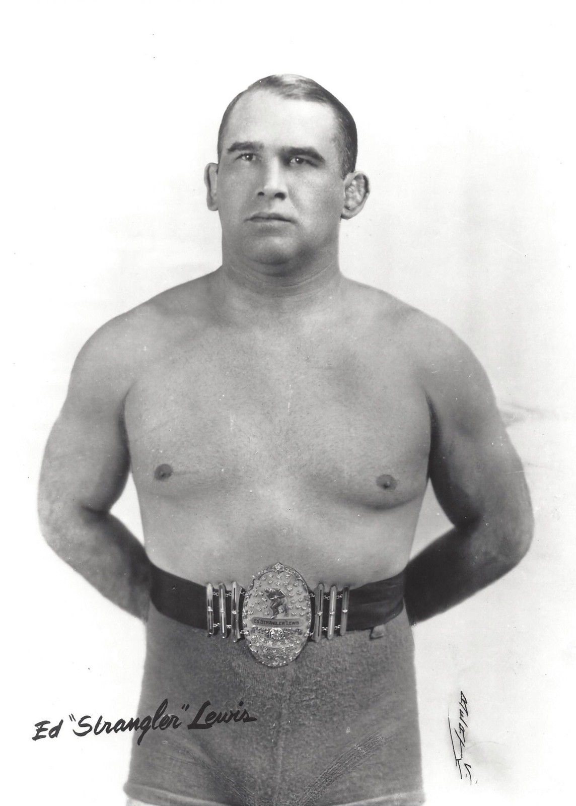 ED STRANGLER LEWIS 8X10 PHOTO WRESTLING PICTURE WWF | eBay