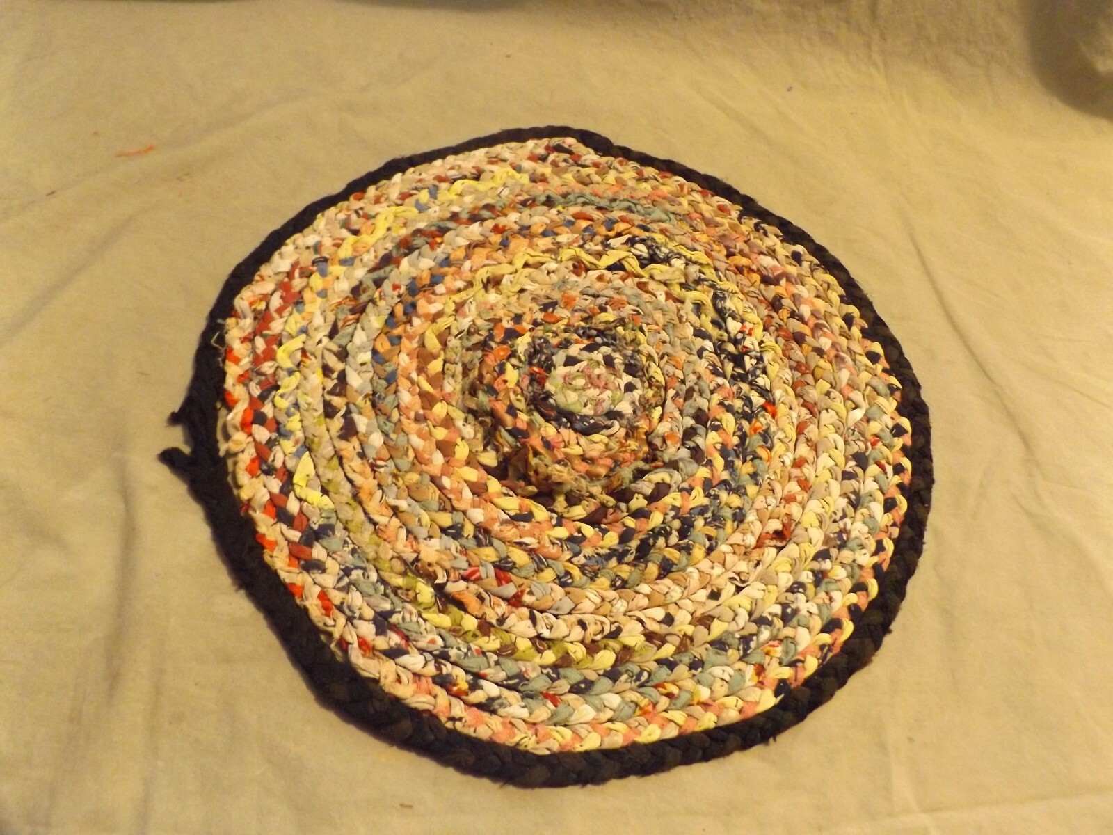 Antique Textiles Amish Style Braided Rag Rug Trivet Seat Cover Placemat ...