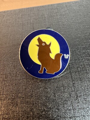 Disney 2013 Hidden Mickey Series Wilderness Explorer ~ Wolf Howl at ...