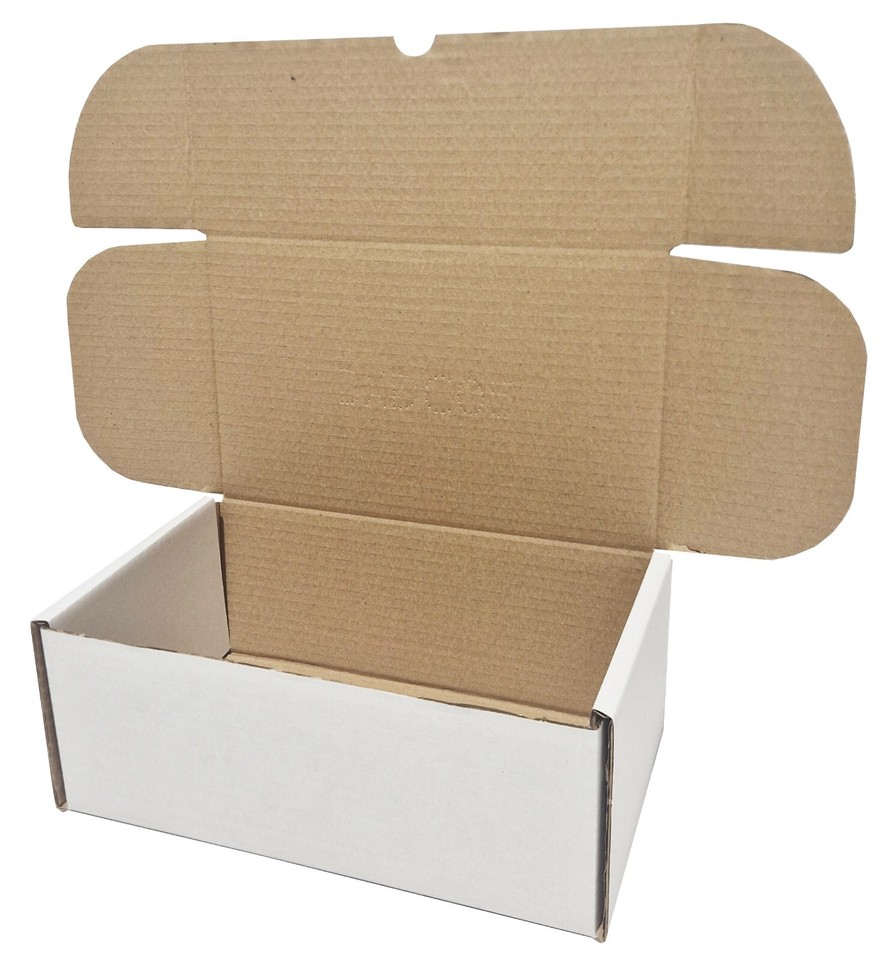 WHITE SHIPPING CARDBOARD BOXES POSTAL MAILING GIFT PACKET SMALL PARCEL ...